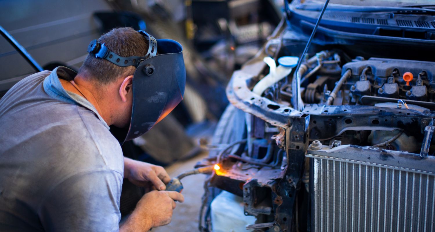 How to get into Heavy Vehicle Technology | Careers | WorldSkills UK