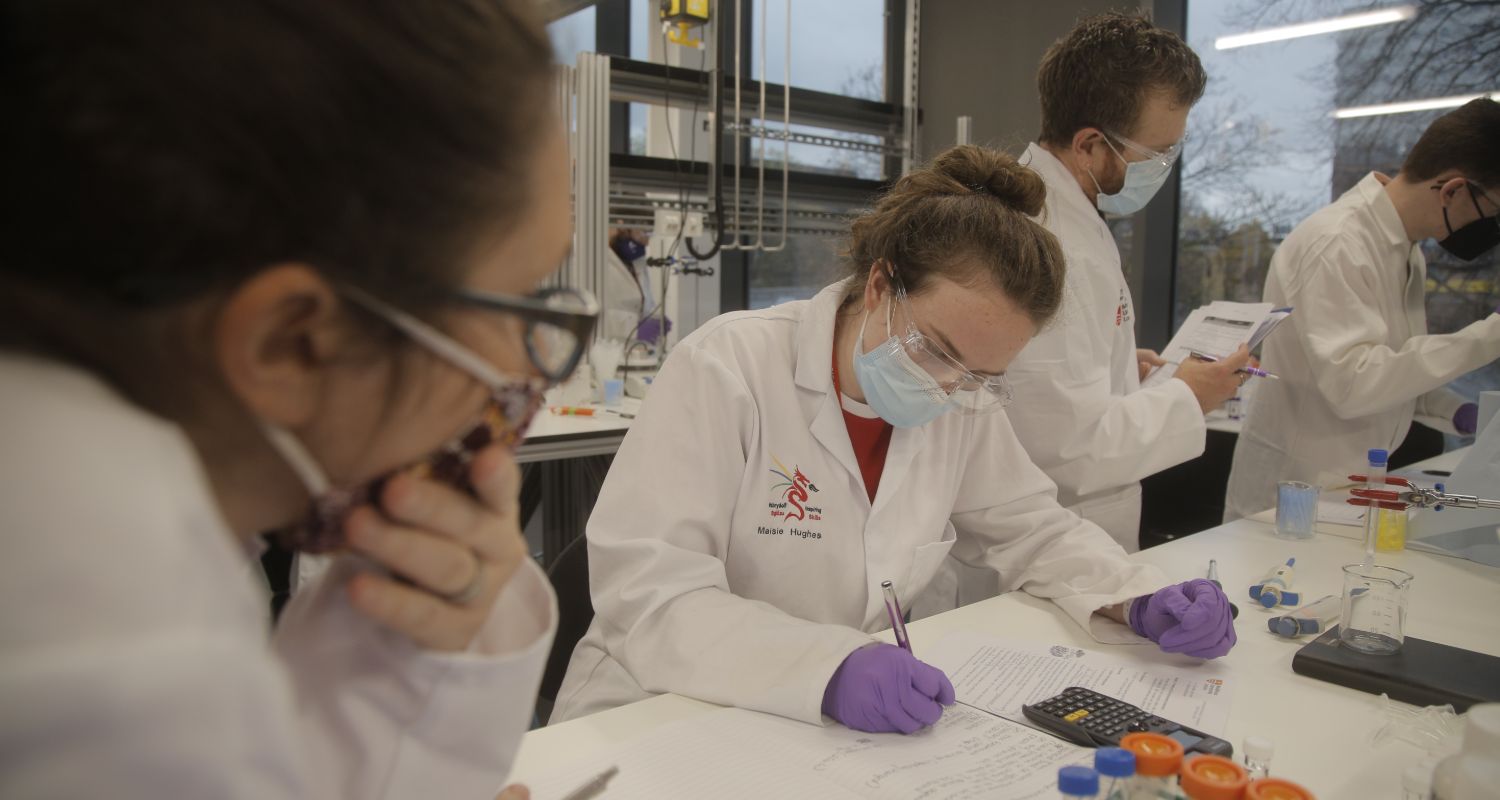 Laboratory Technician Competition - WorldSkills UK