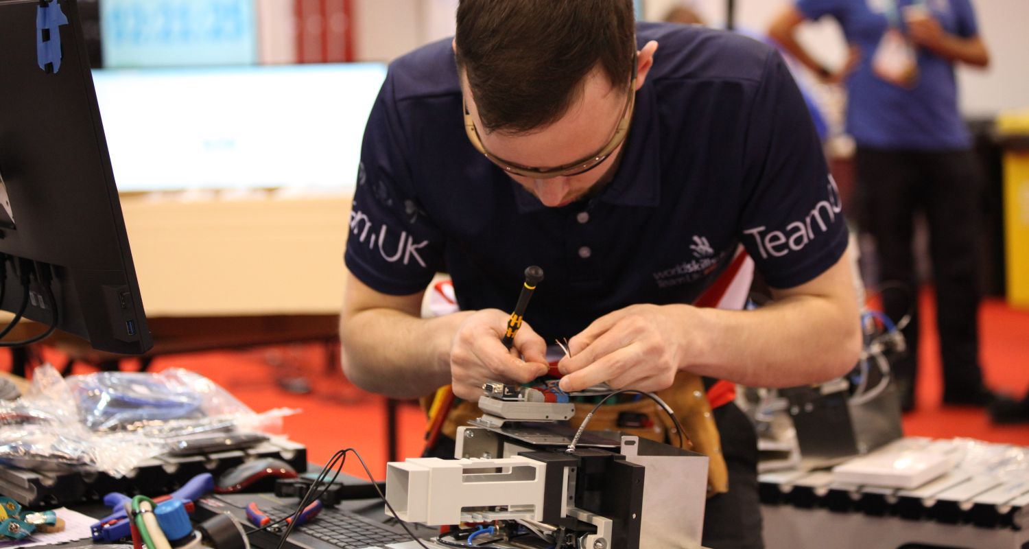 Mechatronics – International Skill Insights - Section Two